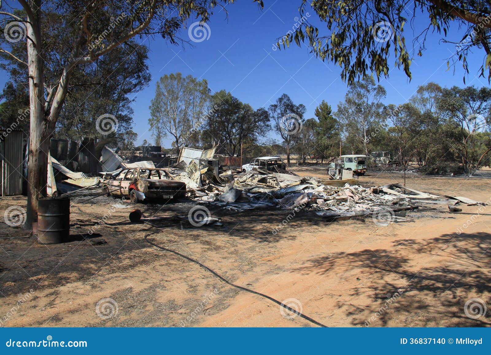 Car and house destroyed stock photo. Image of bush, bushfire - 36837140