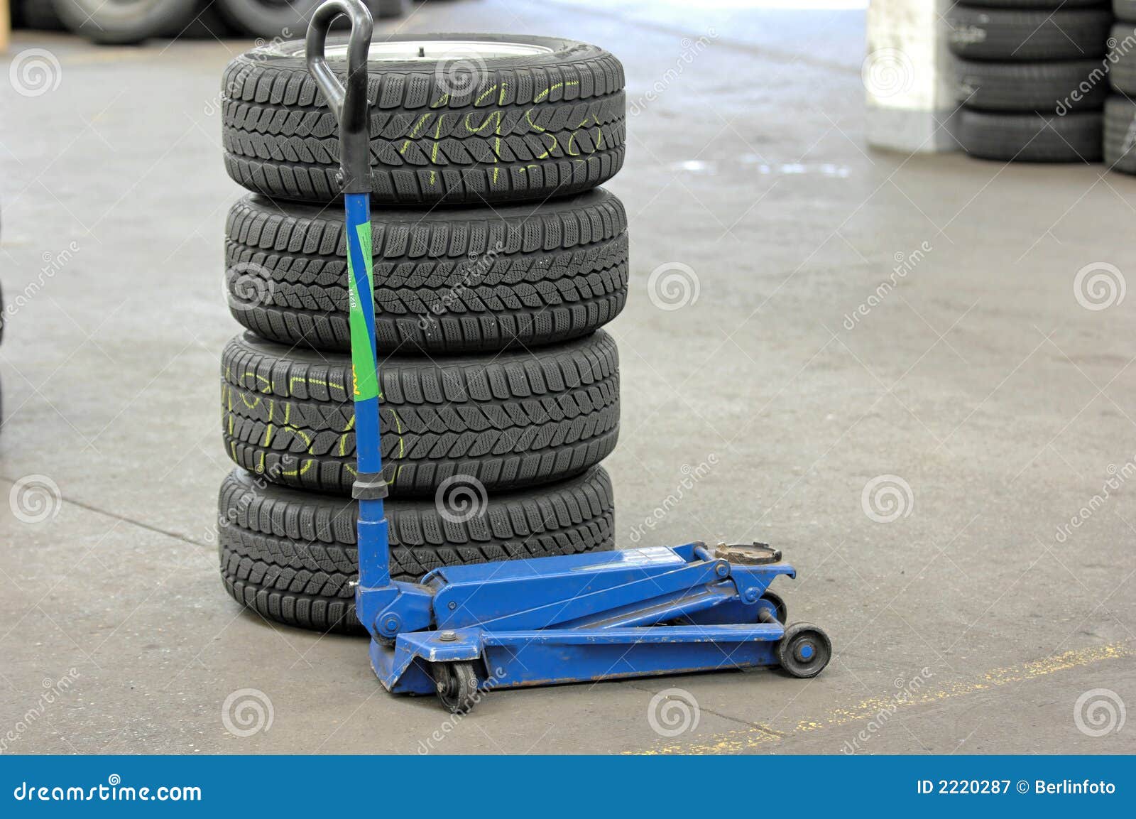 Car jack stock image. Image of motorbike, grip, pursuit - 2220287