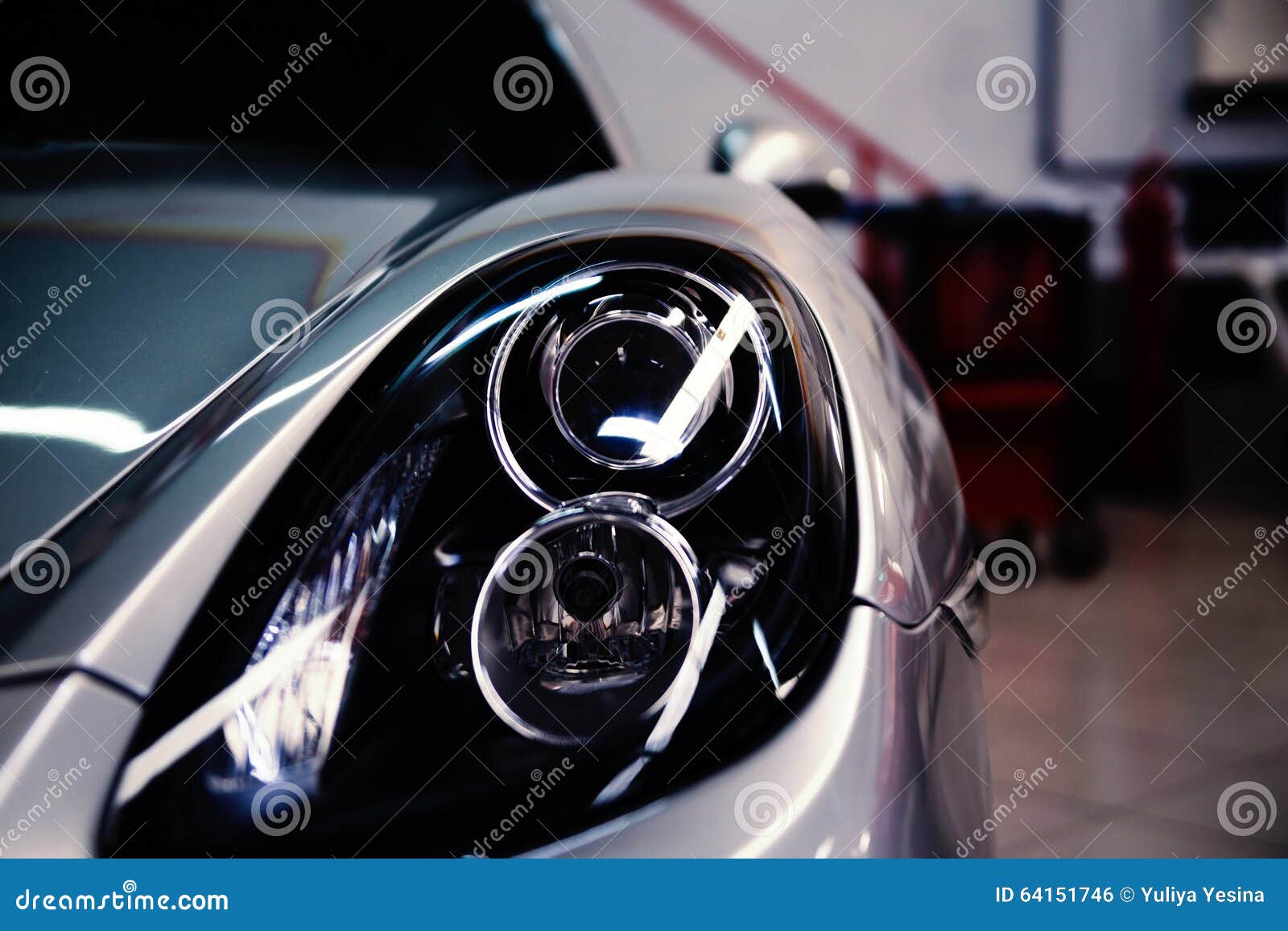 Car light editorial photo. Image of race, carrera, design - 64151746