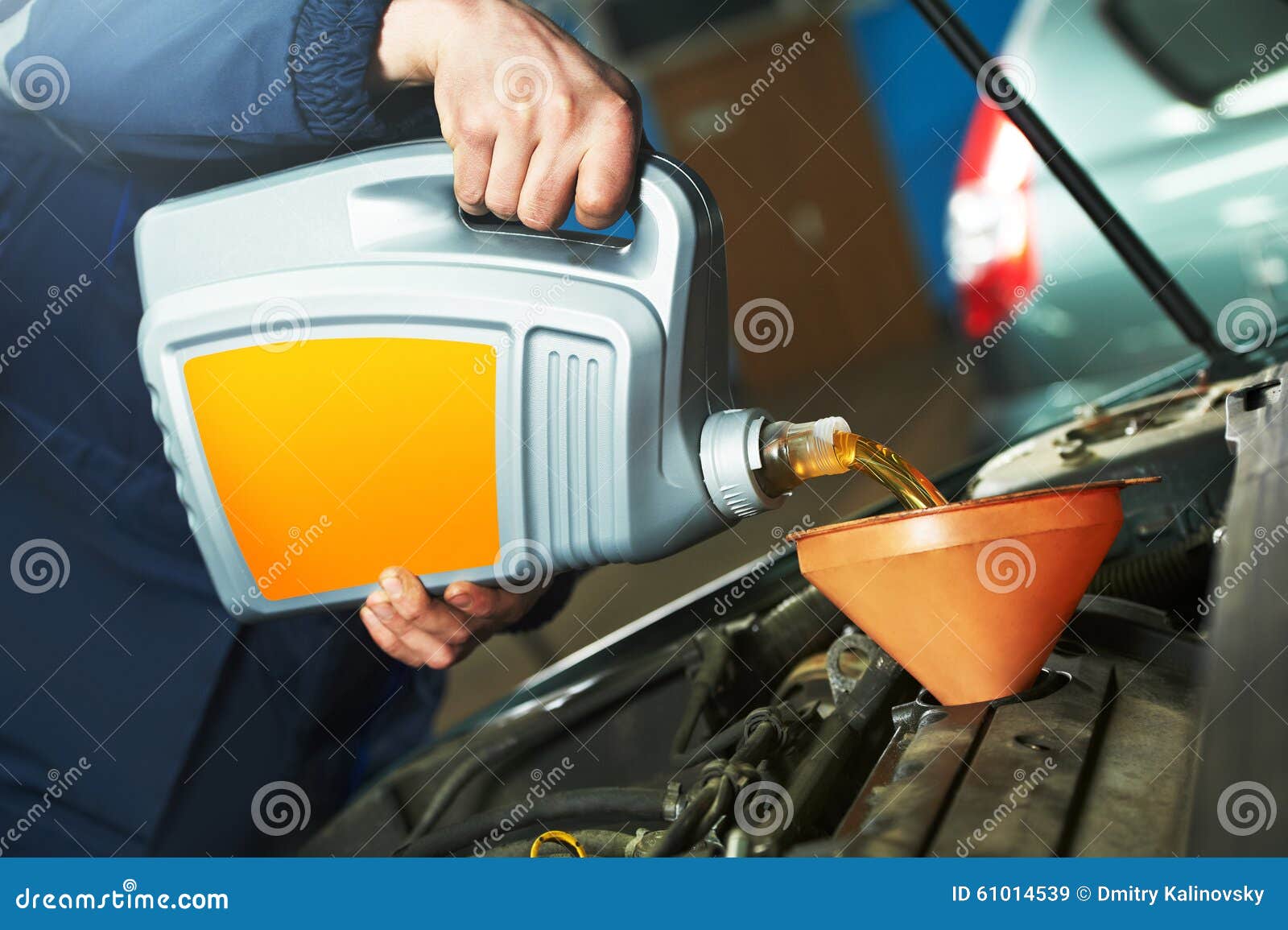 Car Maintenance - Oil Replacing Stock Image - Image of lubricating ...
