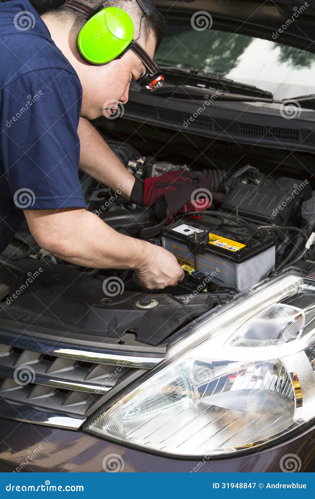 Car Mechanic stock image. Image of labor, automobile - 31948847