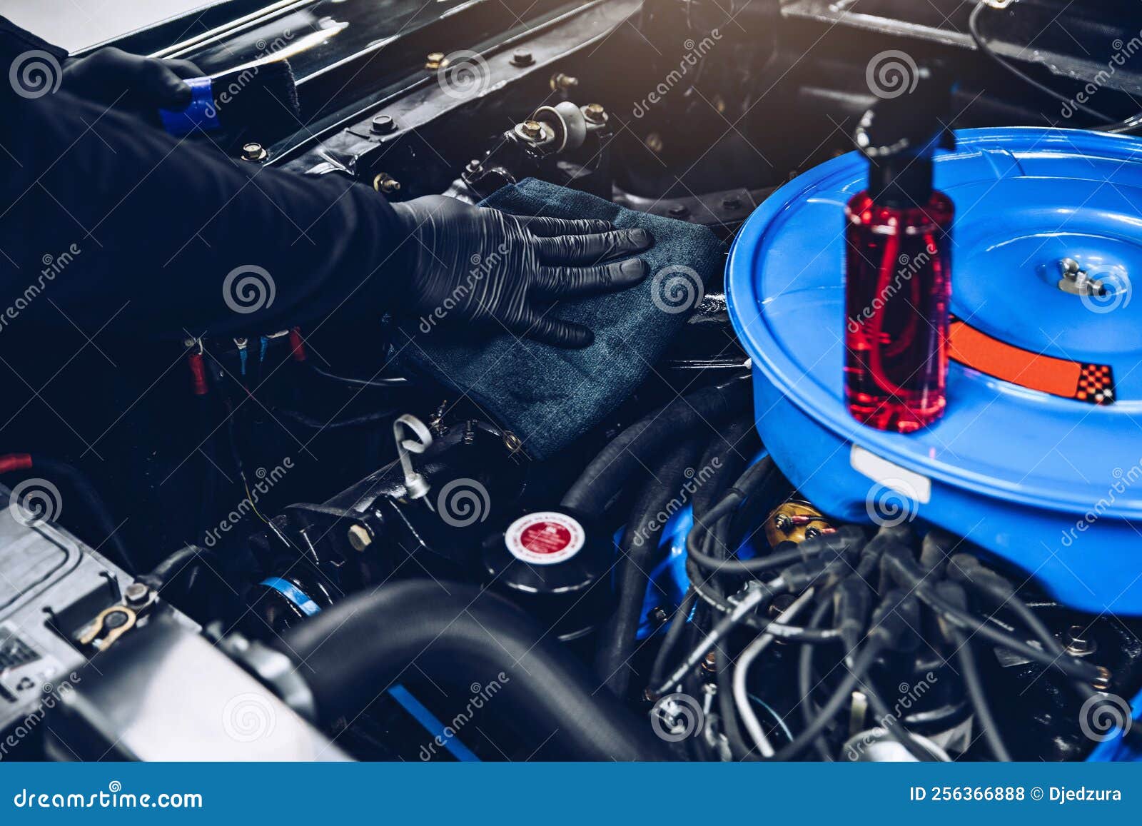 Car Mechanic or Car Wash Worker Will Clean the Car Engine with a Cloth ...