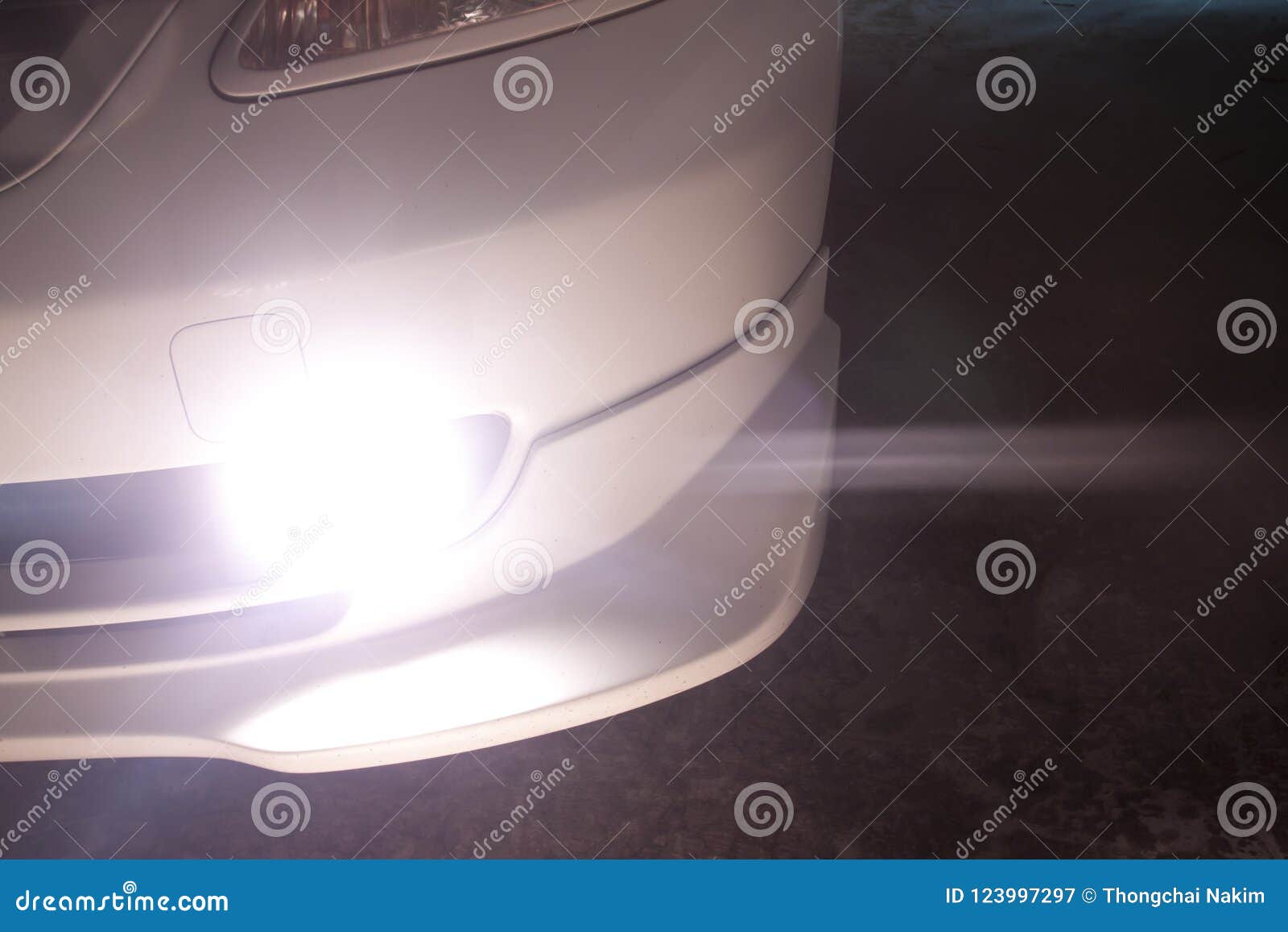 Car on Open Light on Night. Stock Image - Image of flare, open: 123997297
