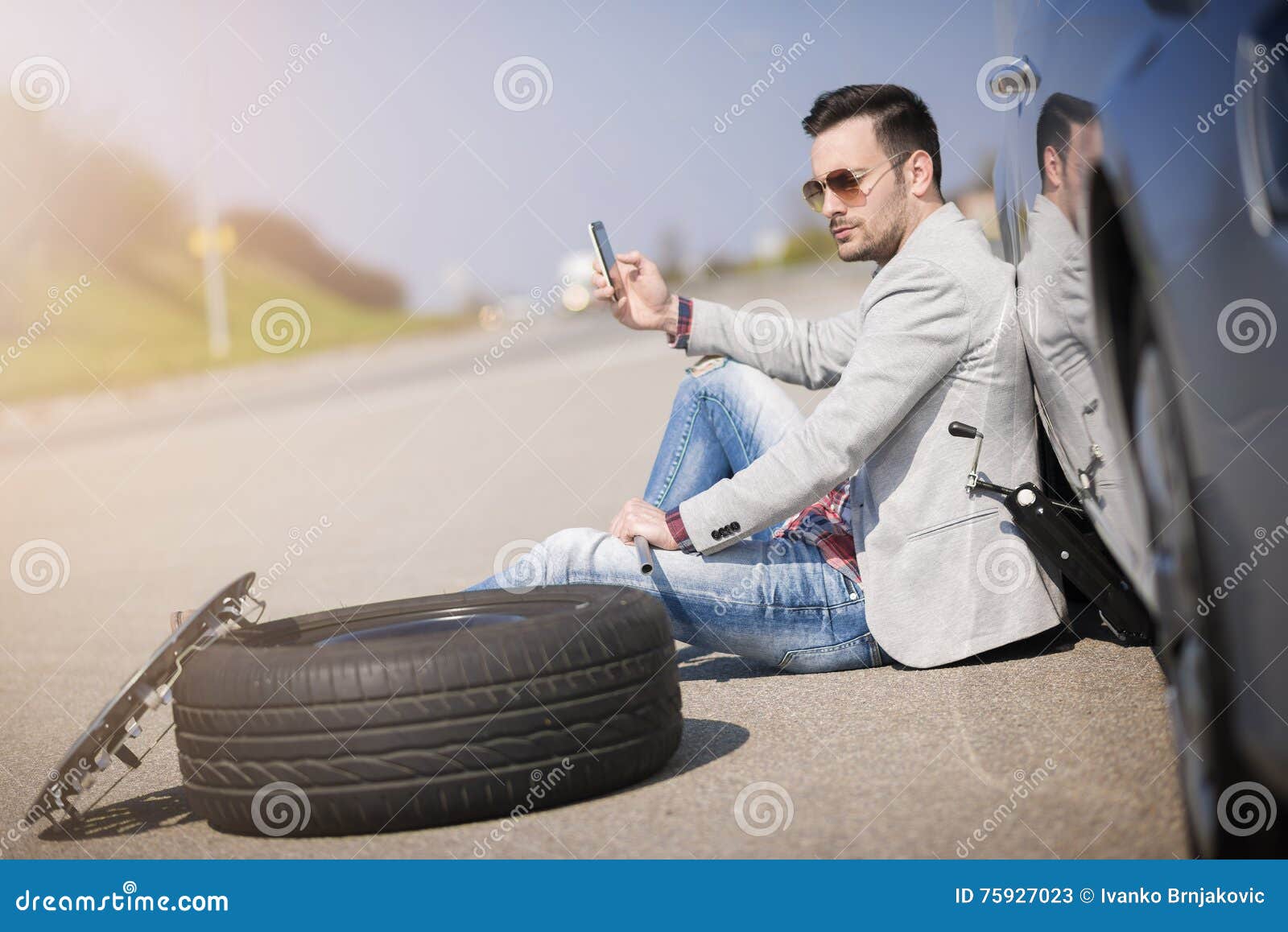 Car problems stock image. Image of transportation, people - 75927023