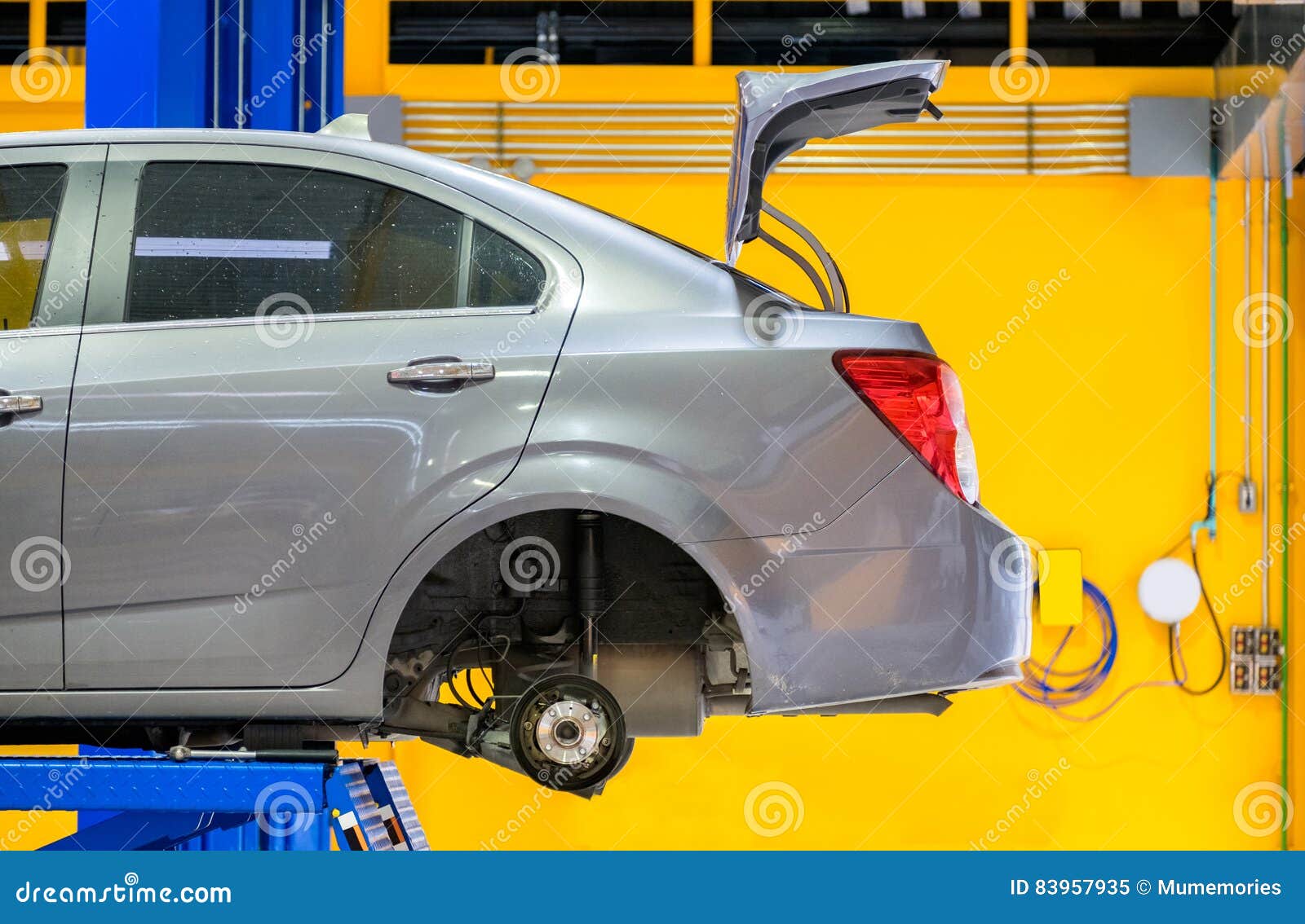 Car Rear Side Lifting Scissors in Garage Stock Image - Image of modern ...