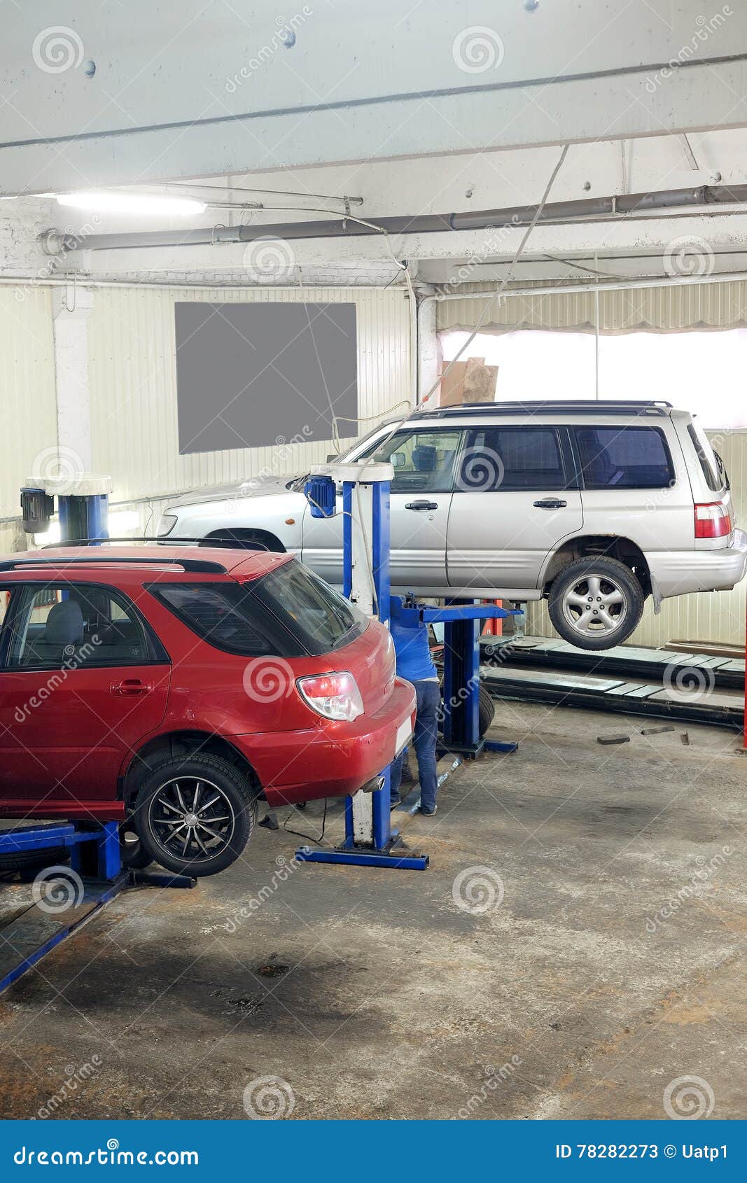 Car repair garage stock image. Image of auto, change - 78282273