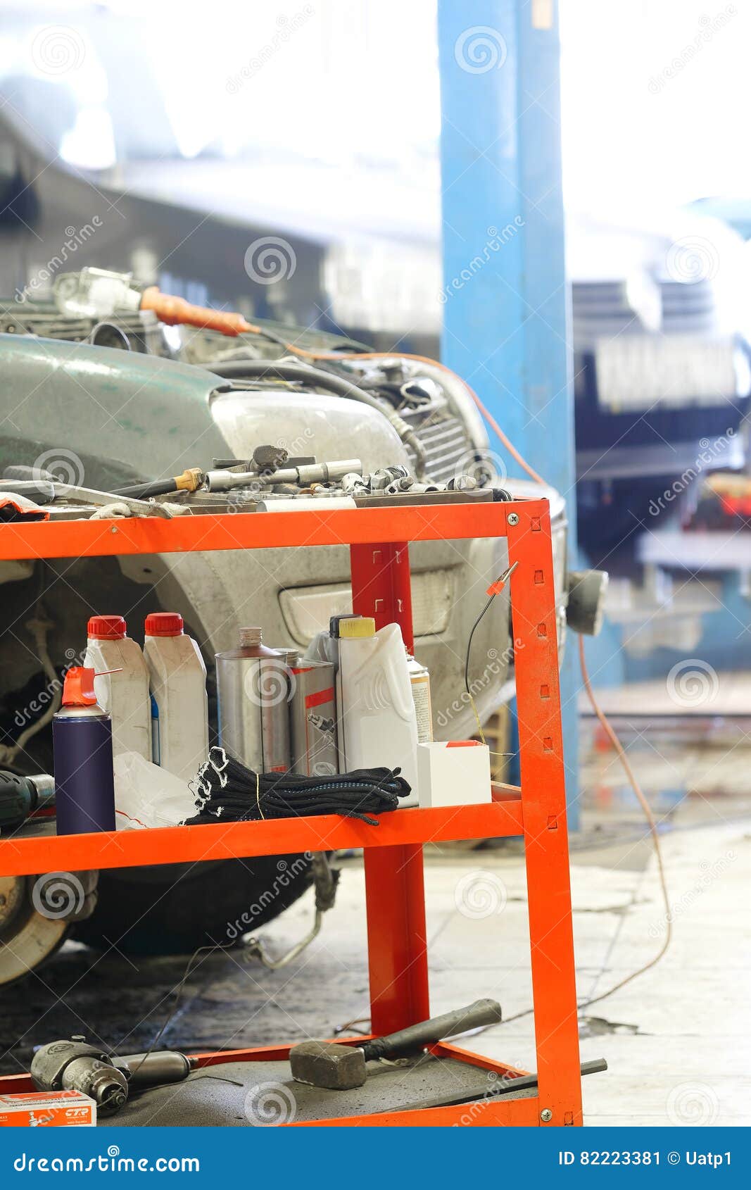 Car repair station stock image. Image of engine, auto - 82223381