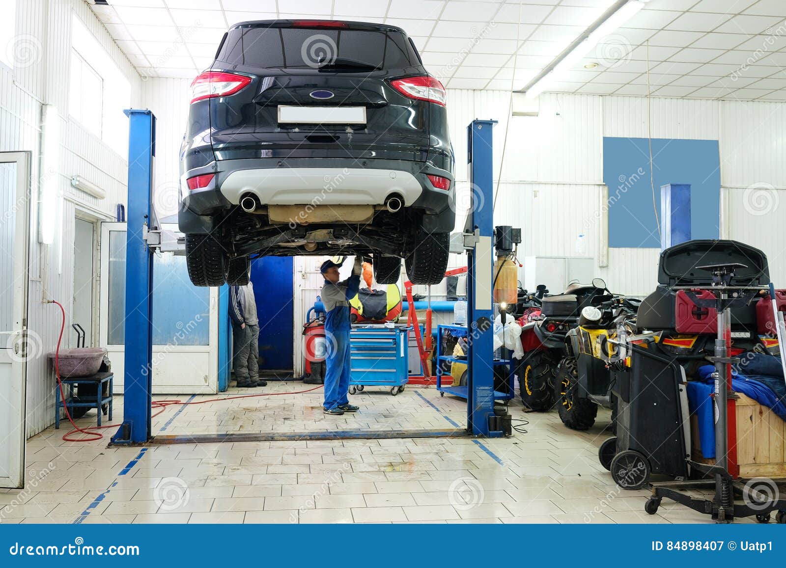 Car repair station stock image. Image of auto, technology - 84898407
