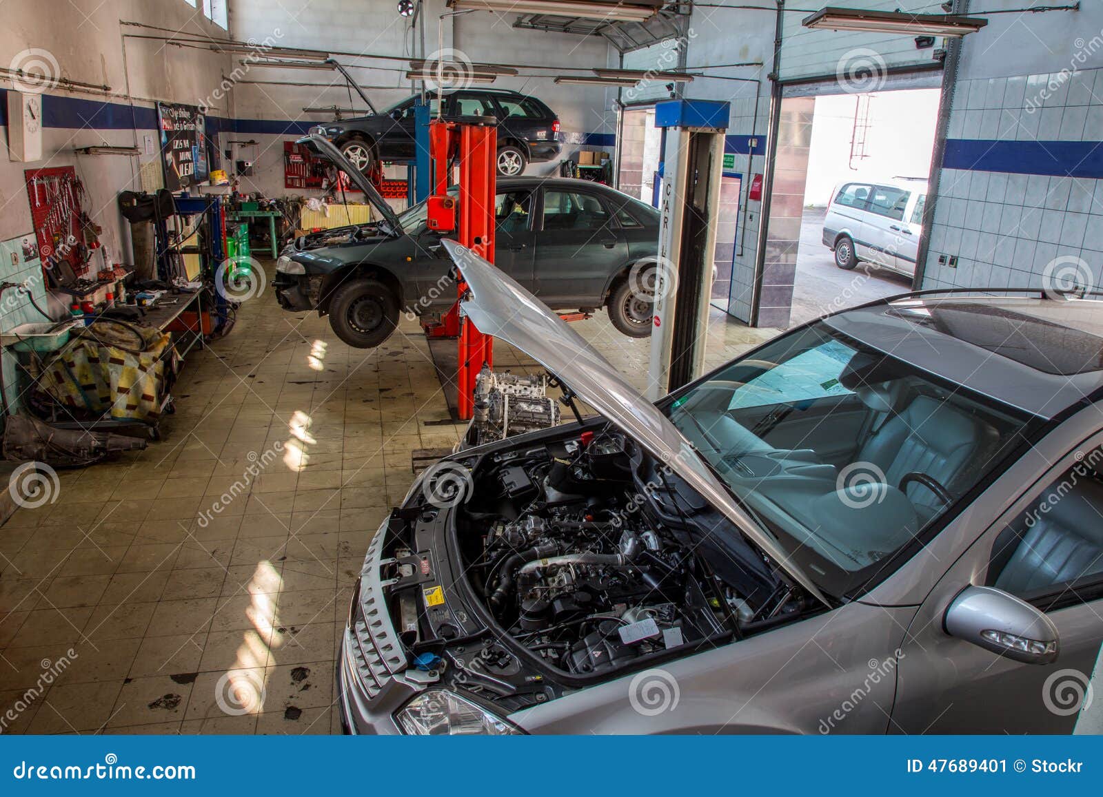 Car service stock image. Image of business, black, center - 47689401