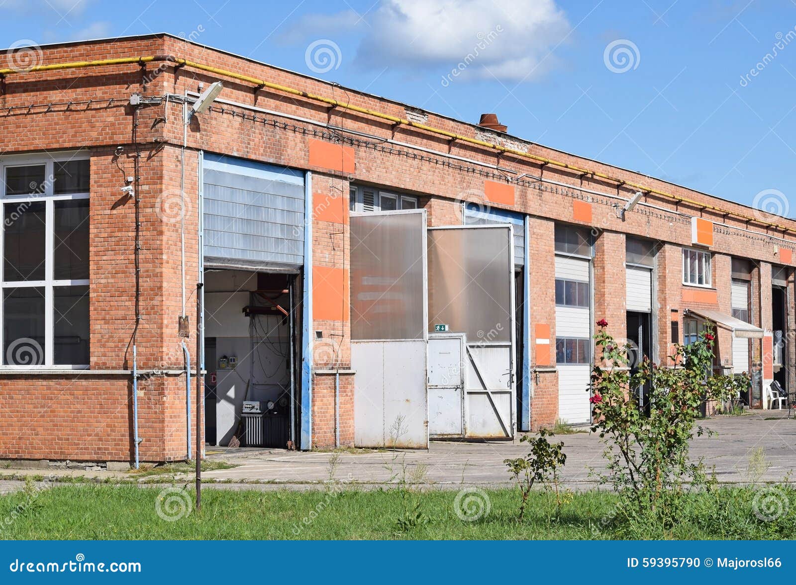 Car Service Station Building Stock Photo - Image of entrance, building ...