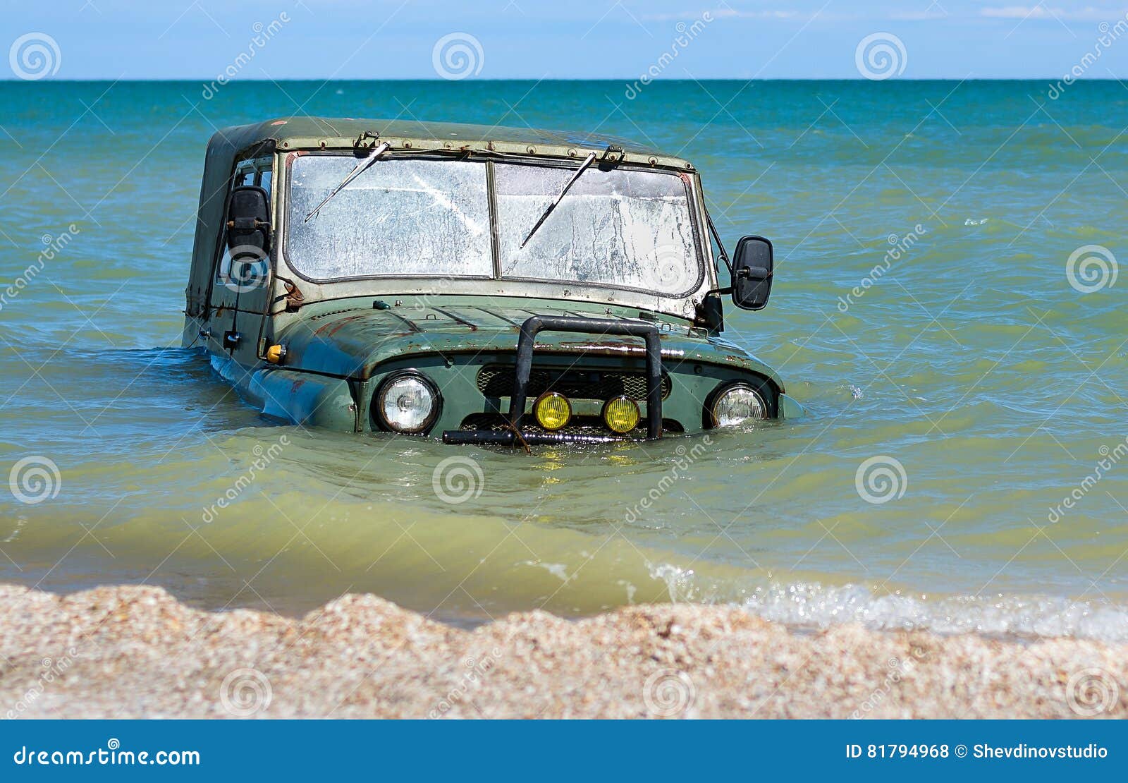 Car is sinking in the sea stock photo. Image of flood - 81794968