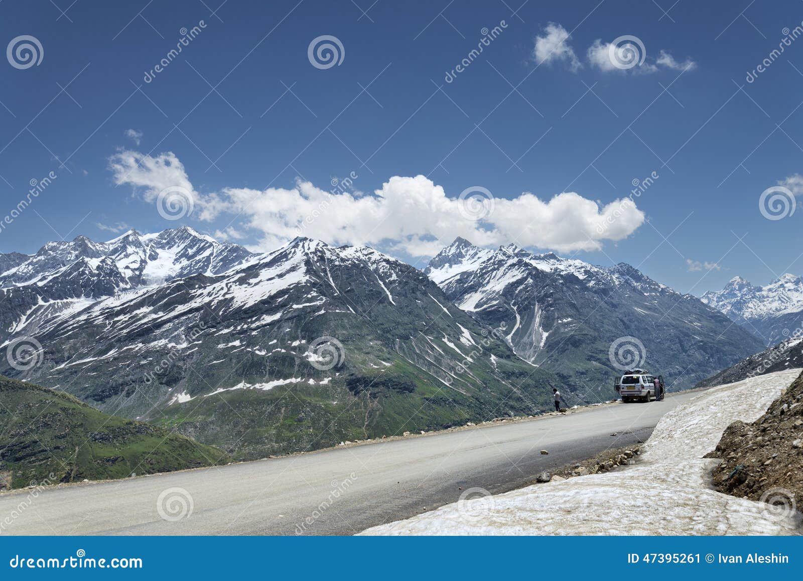 Himalaya, Road To Mount Everest Royalty-Free Stock Photo ...