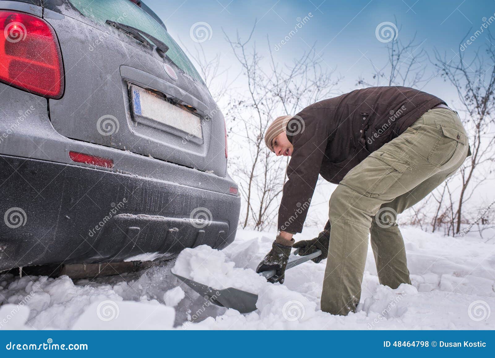 Car stuck in snow stock photo. Image of cleaning, heavy - 48464798