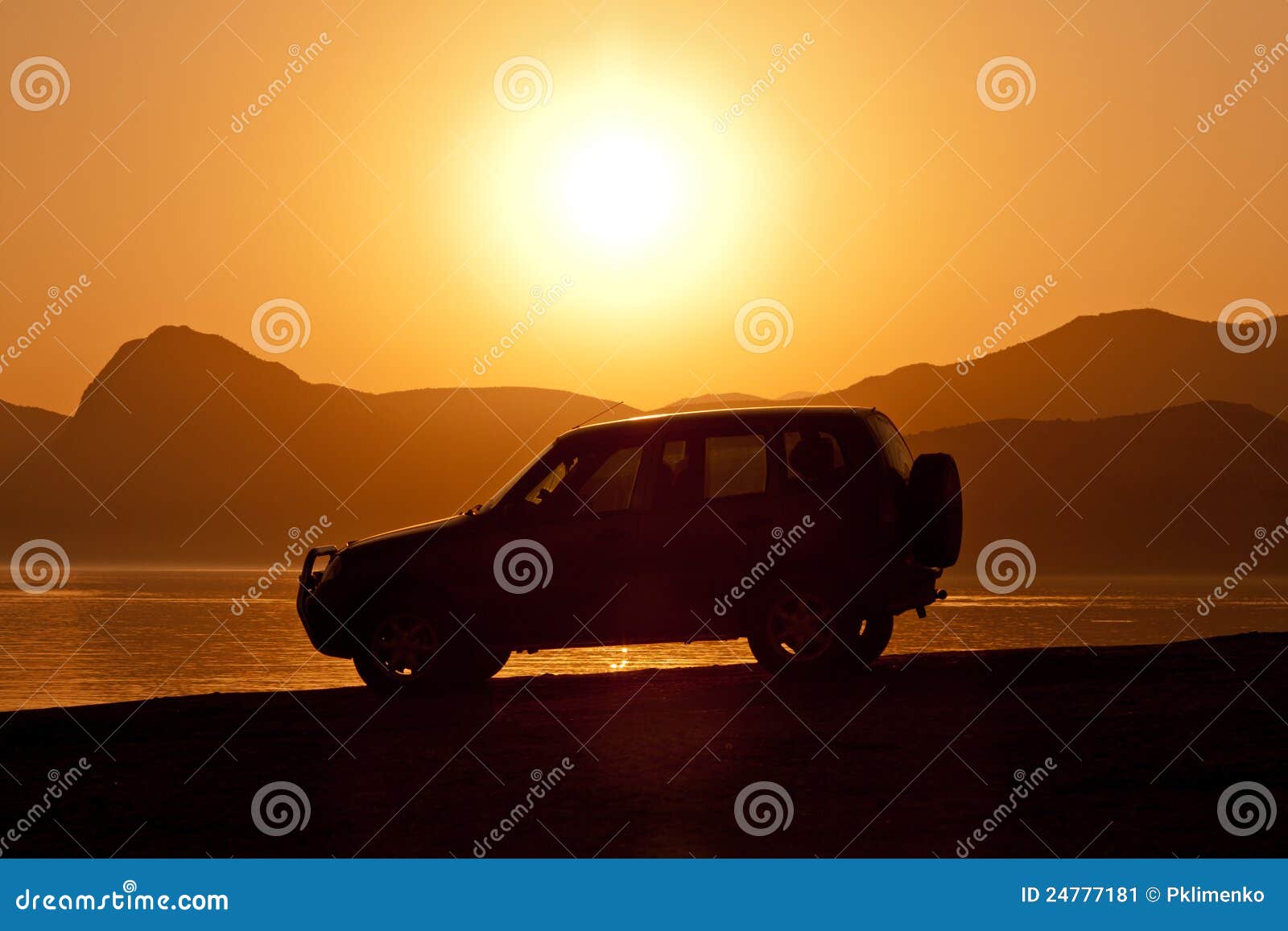Car Sunset Background Stock Photos - Download 18,952 Royalty Free Photos