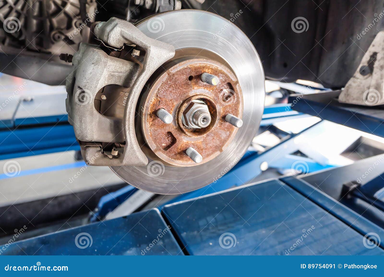 Car Take Wheel Off Show Drum Brake Assembly. Stock Image - Image of ...