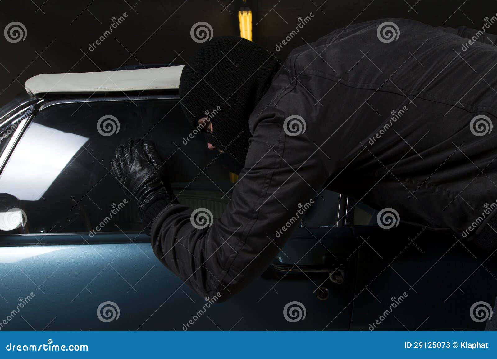 Car thief stock image. Image of criminal, hand, night - 29125073