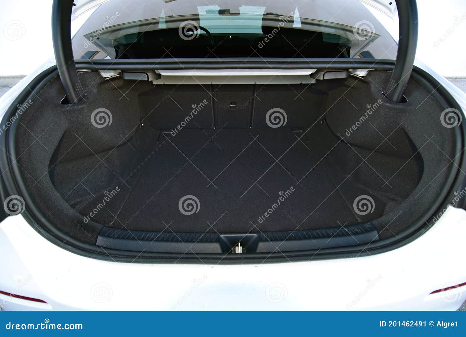 Empty Trunk of the Passenger Car. Trunk Sedan. Stock Image - Image of ...