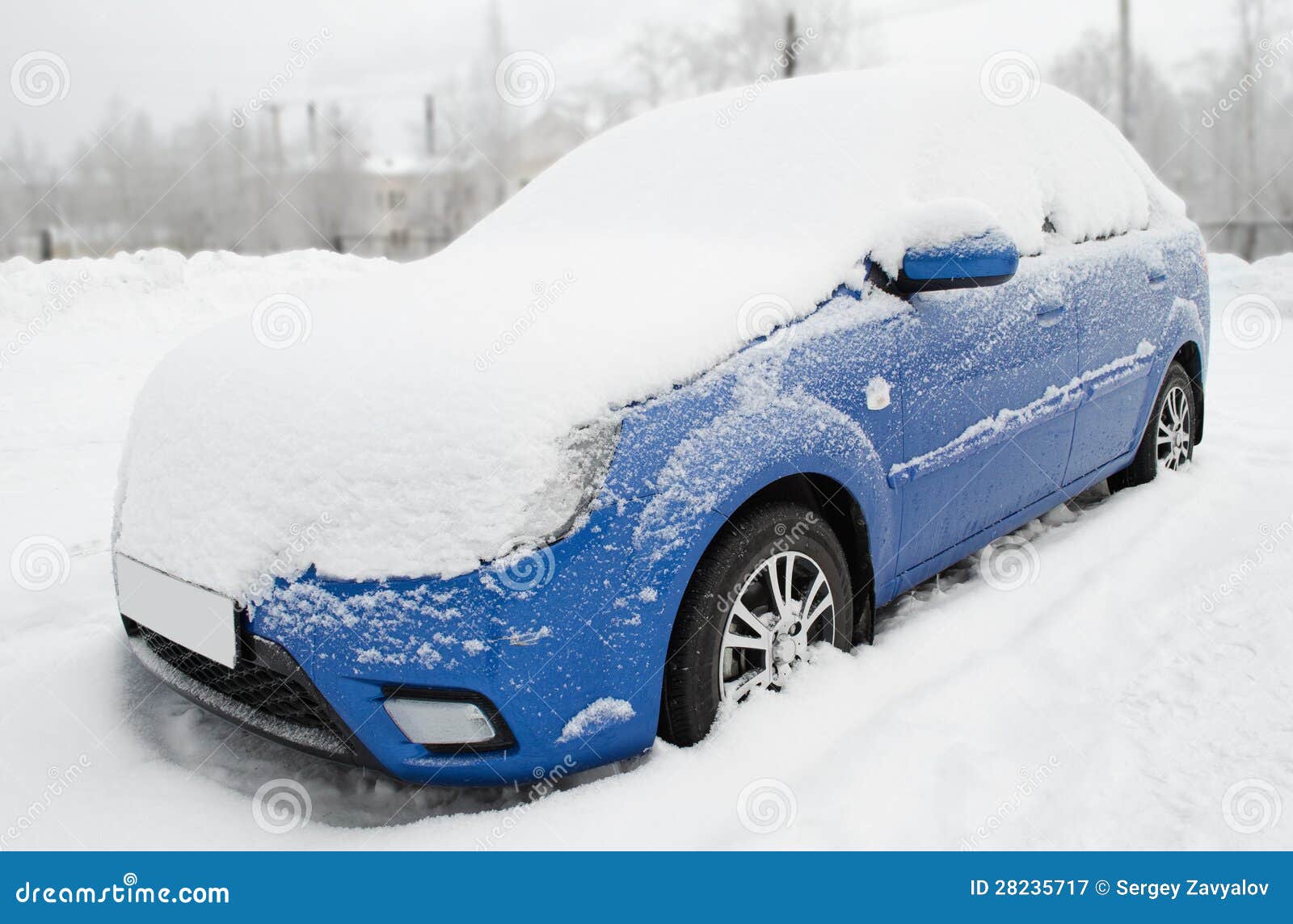 The car under snow stock image. Image of frost, snowdrift - 28235717