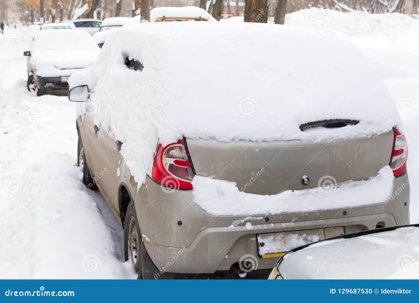 Car Under Snow after Blizzard Stock Photo - Image of cold, season ...