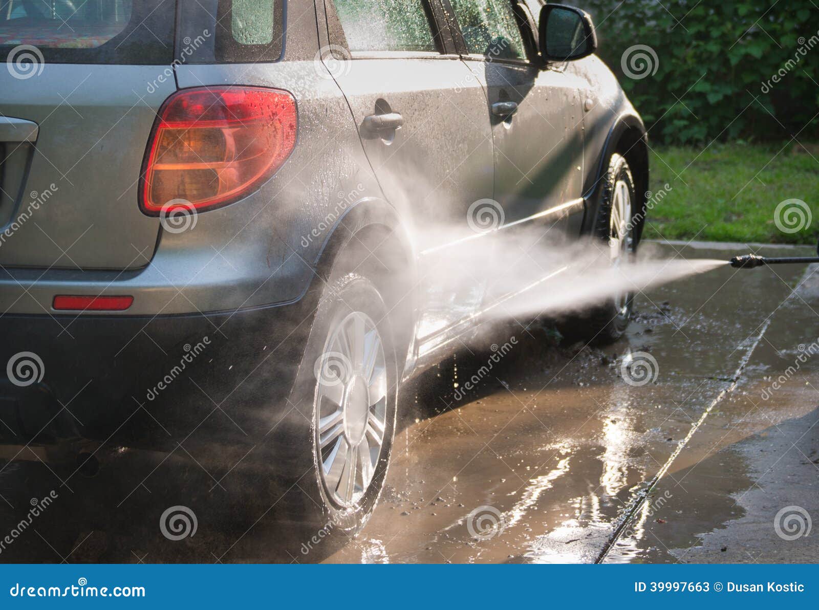 Car wash stock image. Image of flowing, business, flow - 39997663