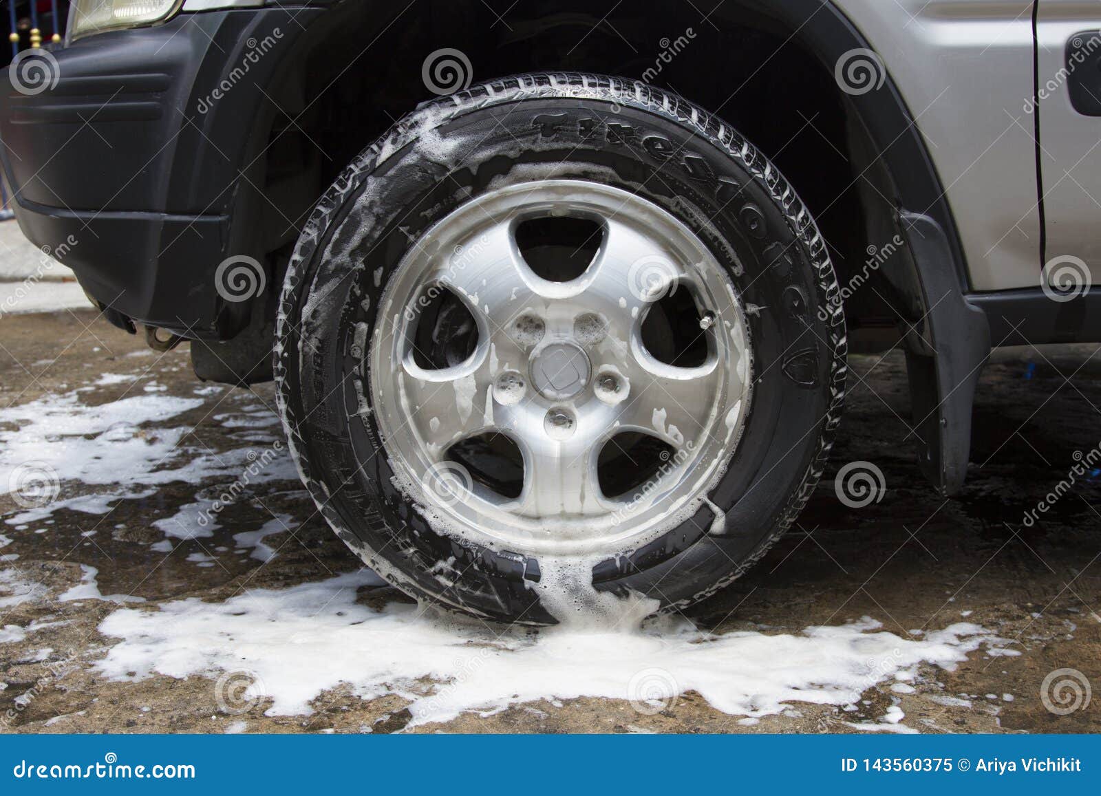 Car Wash Wheels. Car Rim Wash Close Up Editorial Image - Image of dirty ...