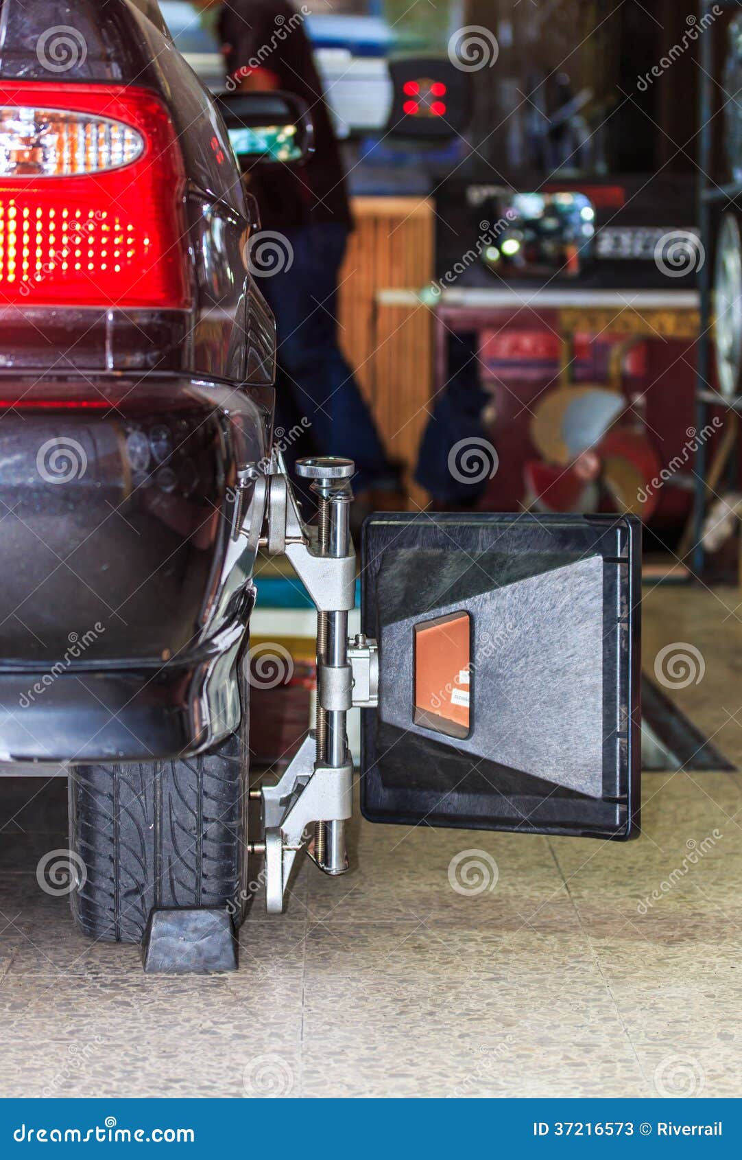 Car wheel fixing stock image. Image of fixed, mechanical - 37216573