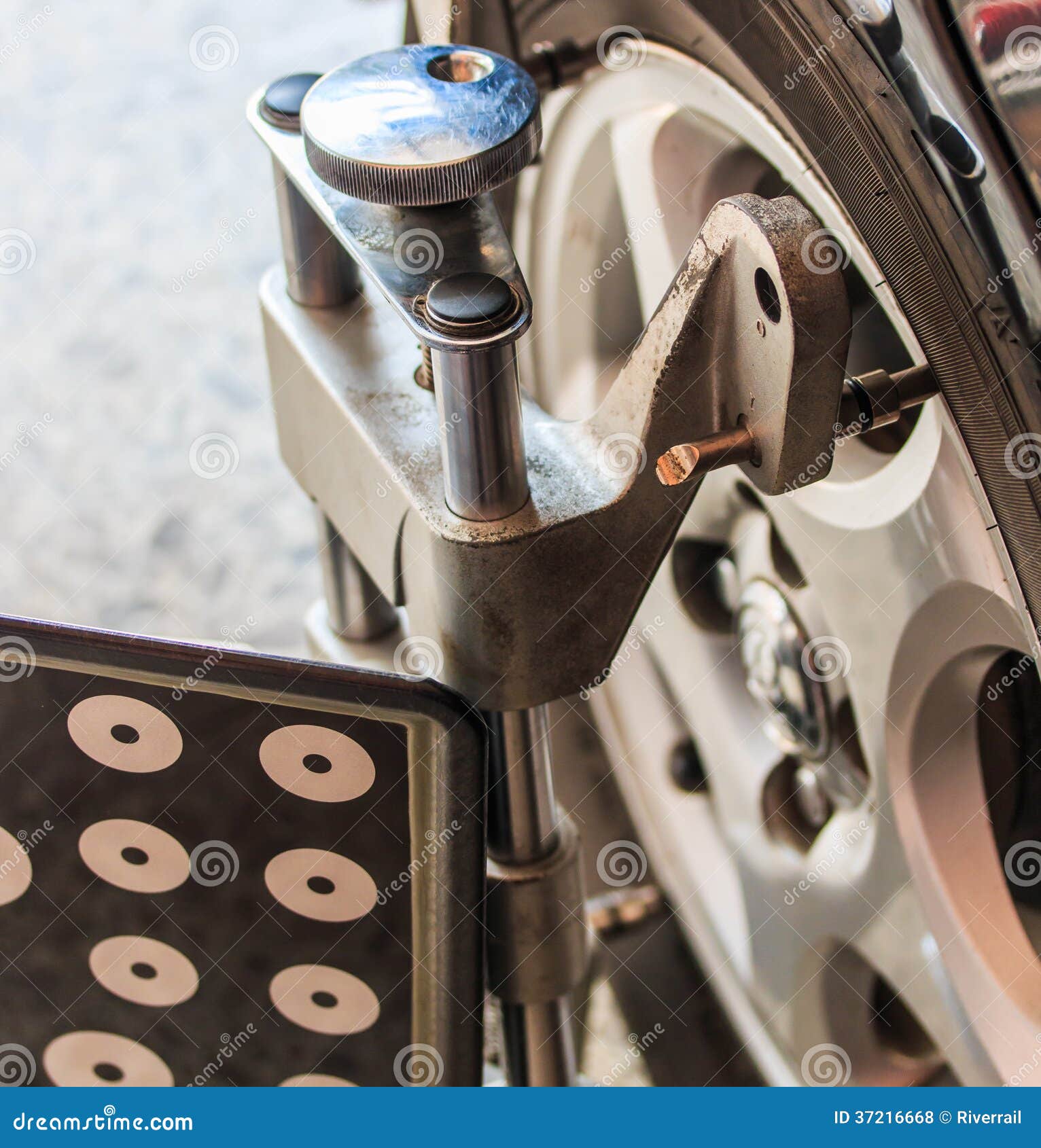 Car wheel fixing stock photo. Image of jack, adjusting - 37216668