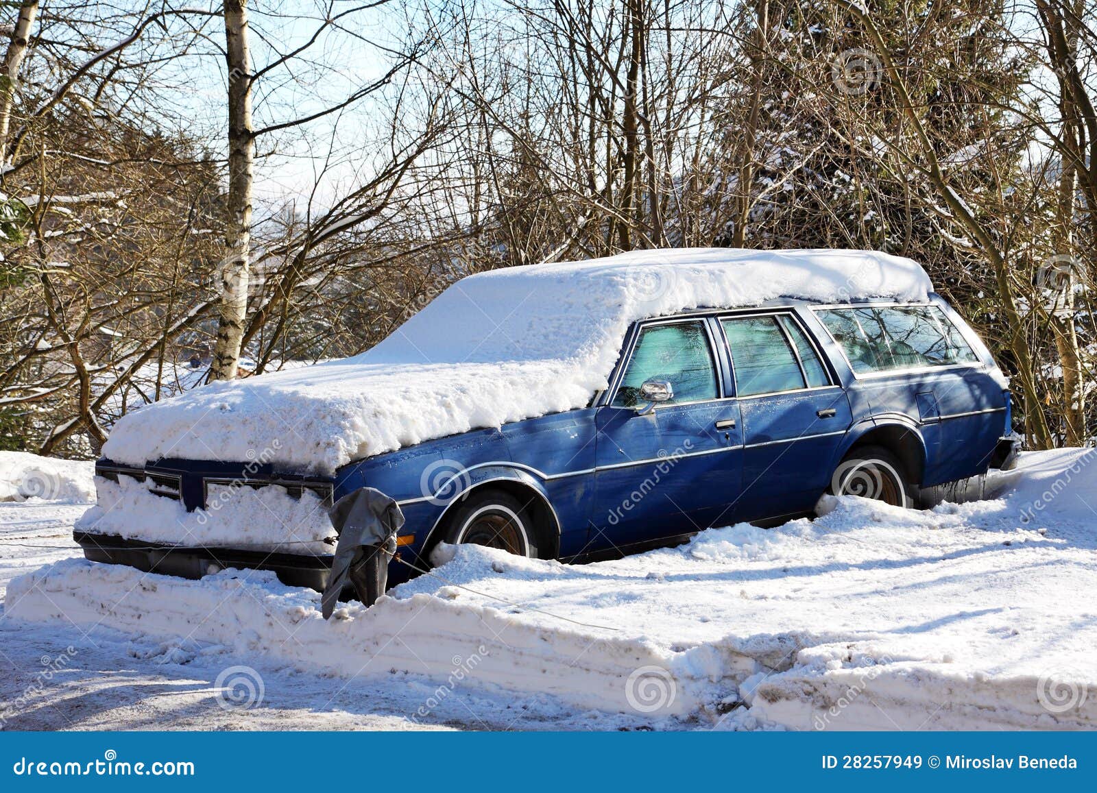 Car in winter stock image. Image of scene, cold, motor - 28257949