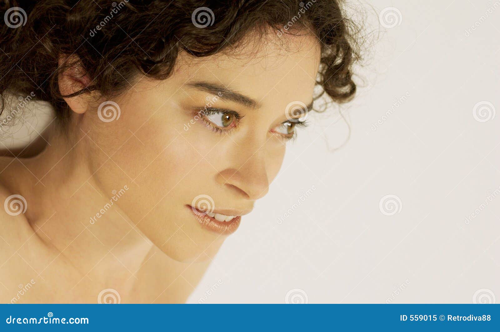 Cara angelical imagen de archivo. Imagen de blanco, retrato - 559015