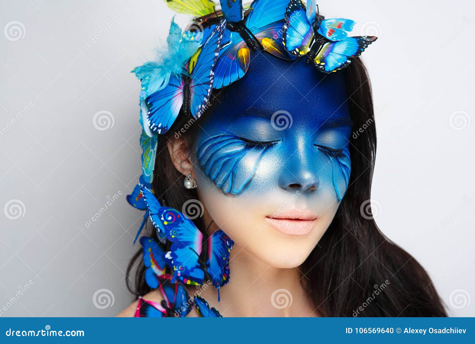 Cara Azul Del Arte De La Mujer Foto de archivo - Imagen de flor ...