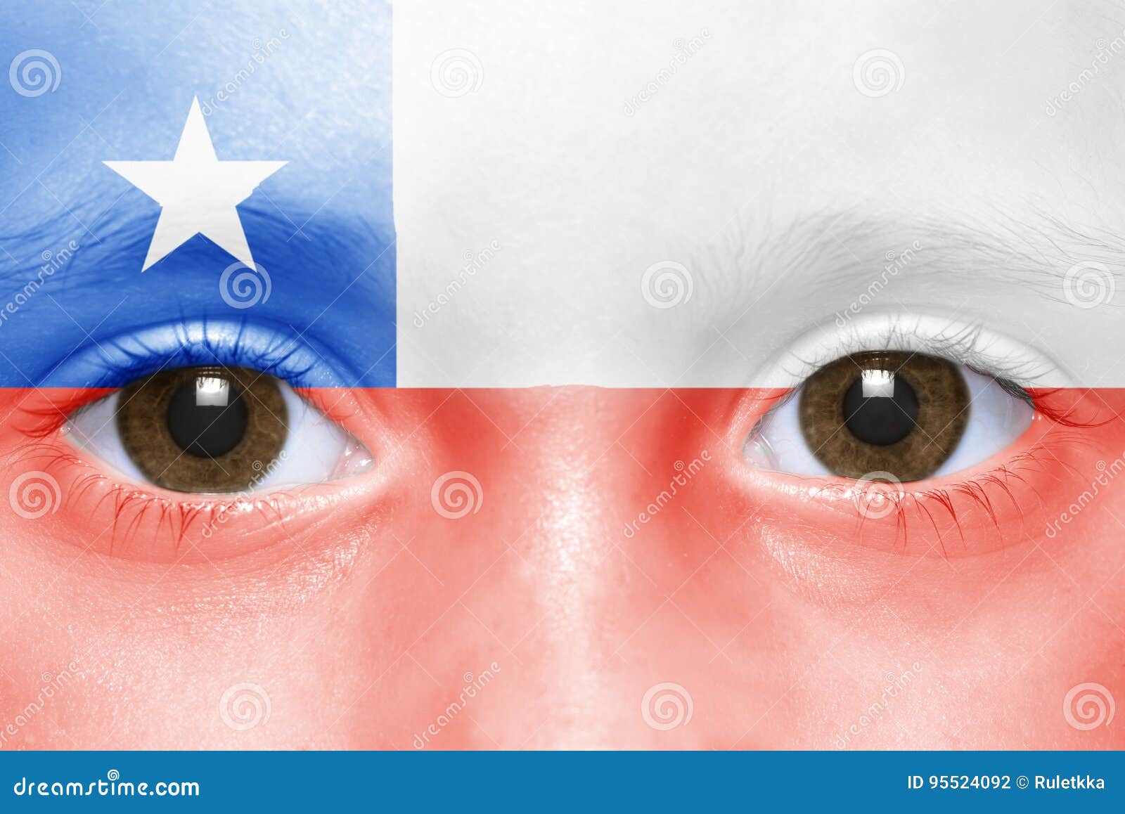 Cara Con La Bandera Chilena Foto de archivo - Imagen de chileno ...