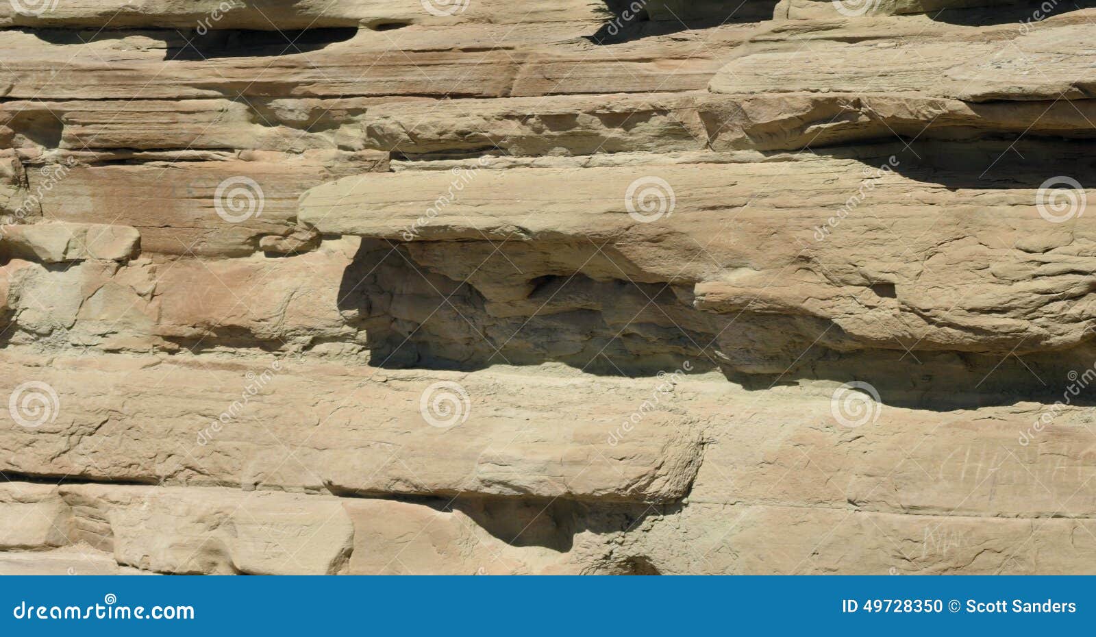Cara de la roca foto de archivo. Imagen de duro, erosionado - 49728350