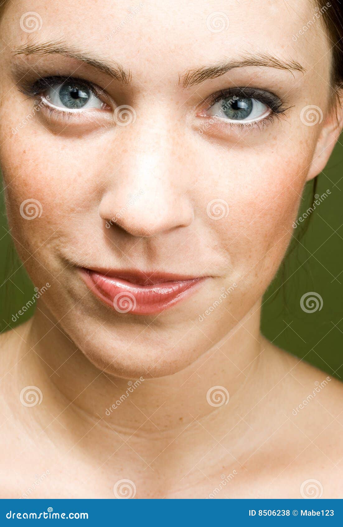 Cara de una mujer foto de archivo. Imagen de piel, adulto - 8506238