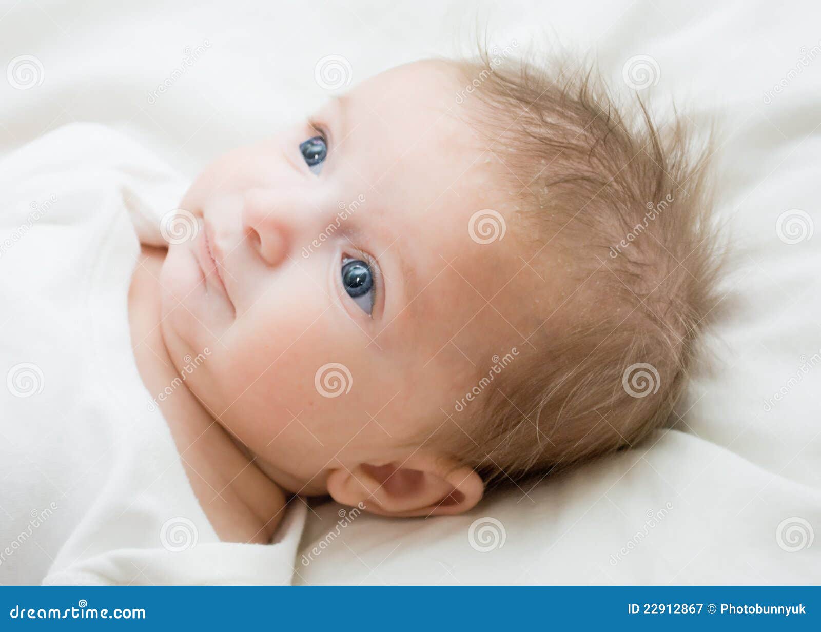 Cara del bebé. imagen de archivo. Imagen de hija, cara - 22912867