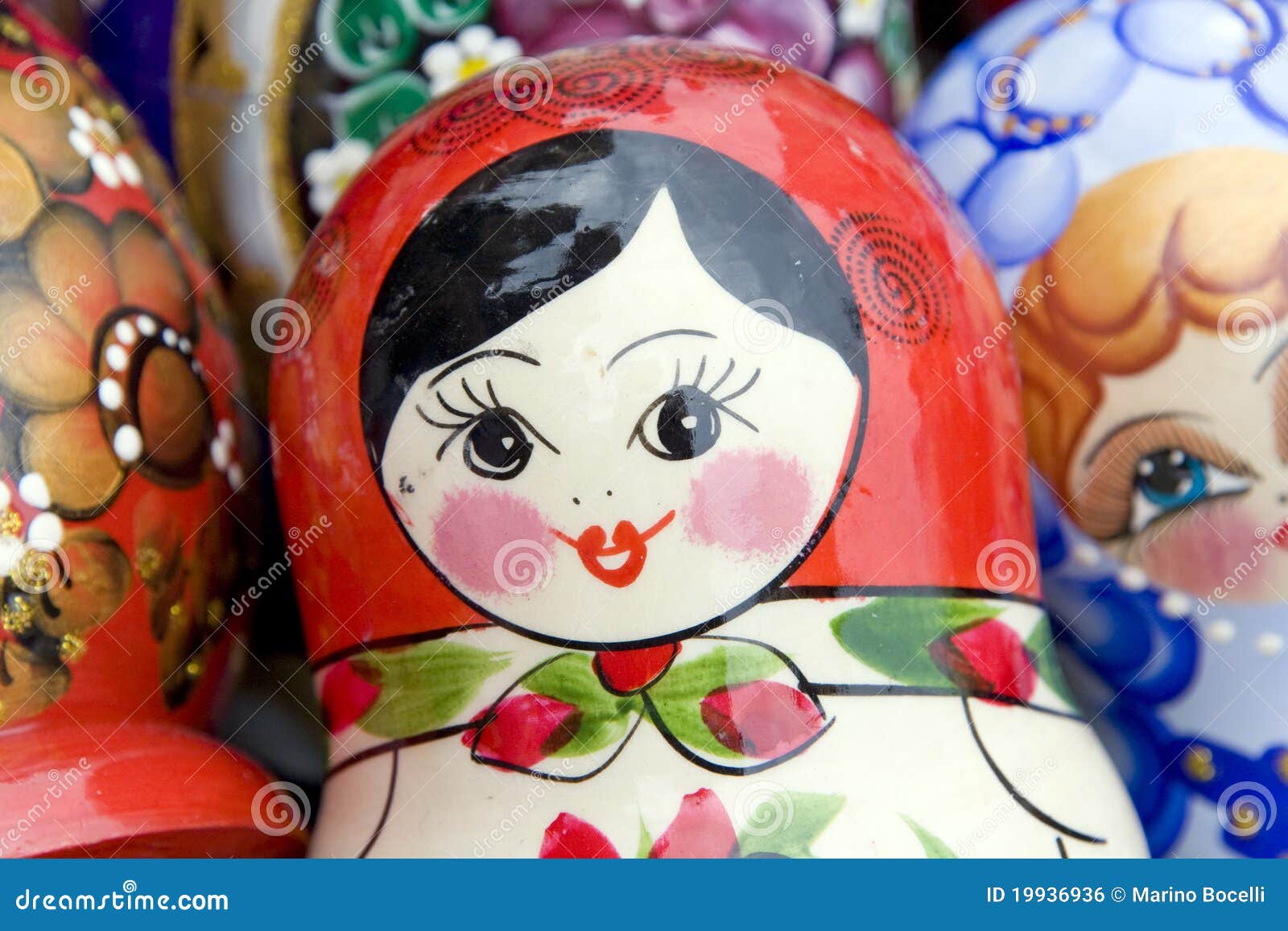 Cara Del Ruso De Matryoshka Foto de archivo - Imagen de cara, grupo ...