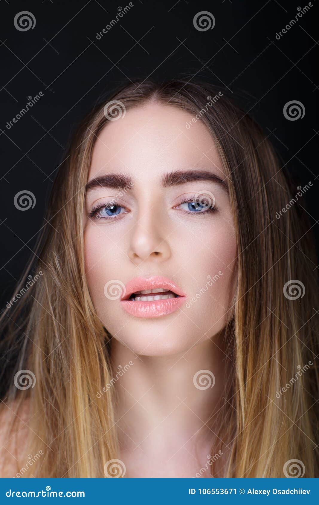 Cara fea de la mujer imagen de archivo. Imagen de fondo - 106553671