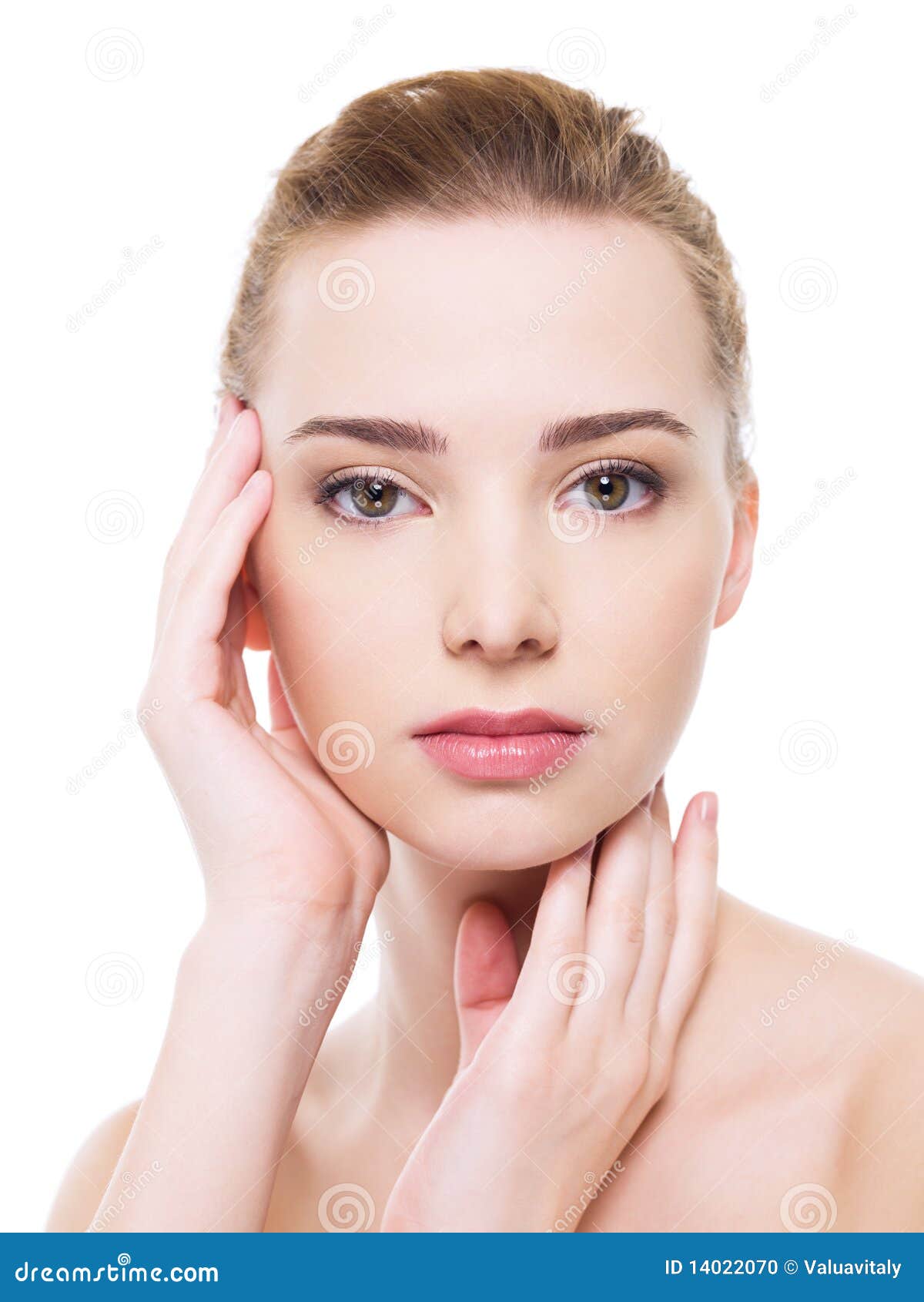 Cara Limpia Hermosa De La Mujer Foto de archivo - Imagen de pista, mano ...