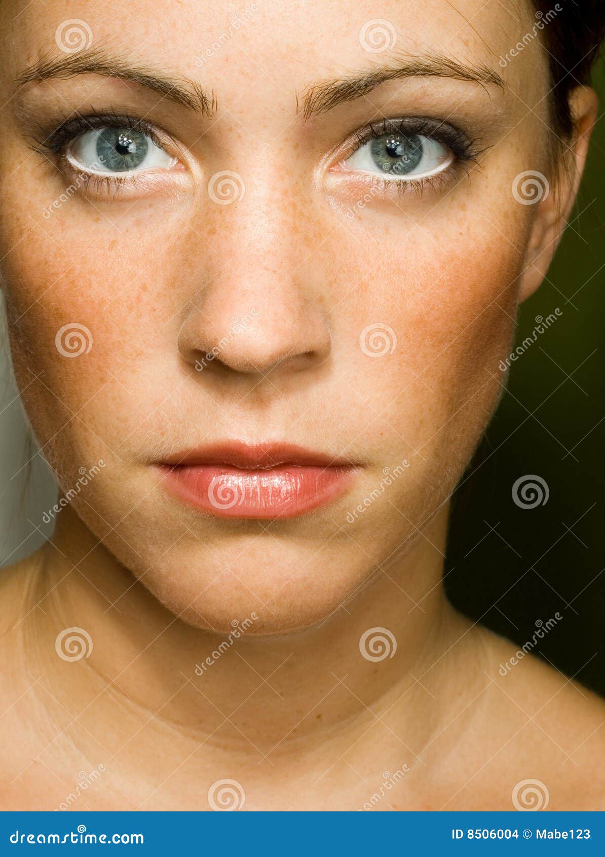 Cara natural de la mujer foto de archivo. Imagen de joven - 8506004