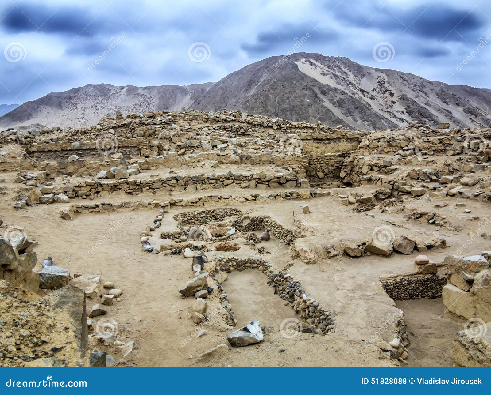 Caral Peru Royalty-Free Stock Photo | CartoonDealer.com #51746001