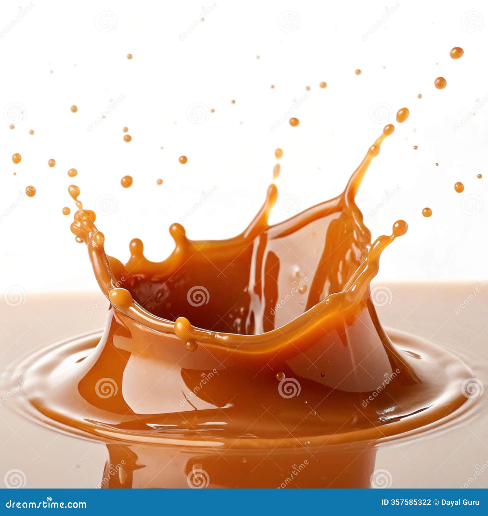 Caramel-colored Liquid Splash Stock Illustration - Illustration of ...