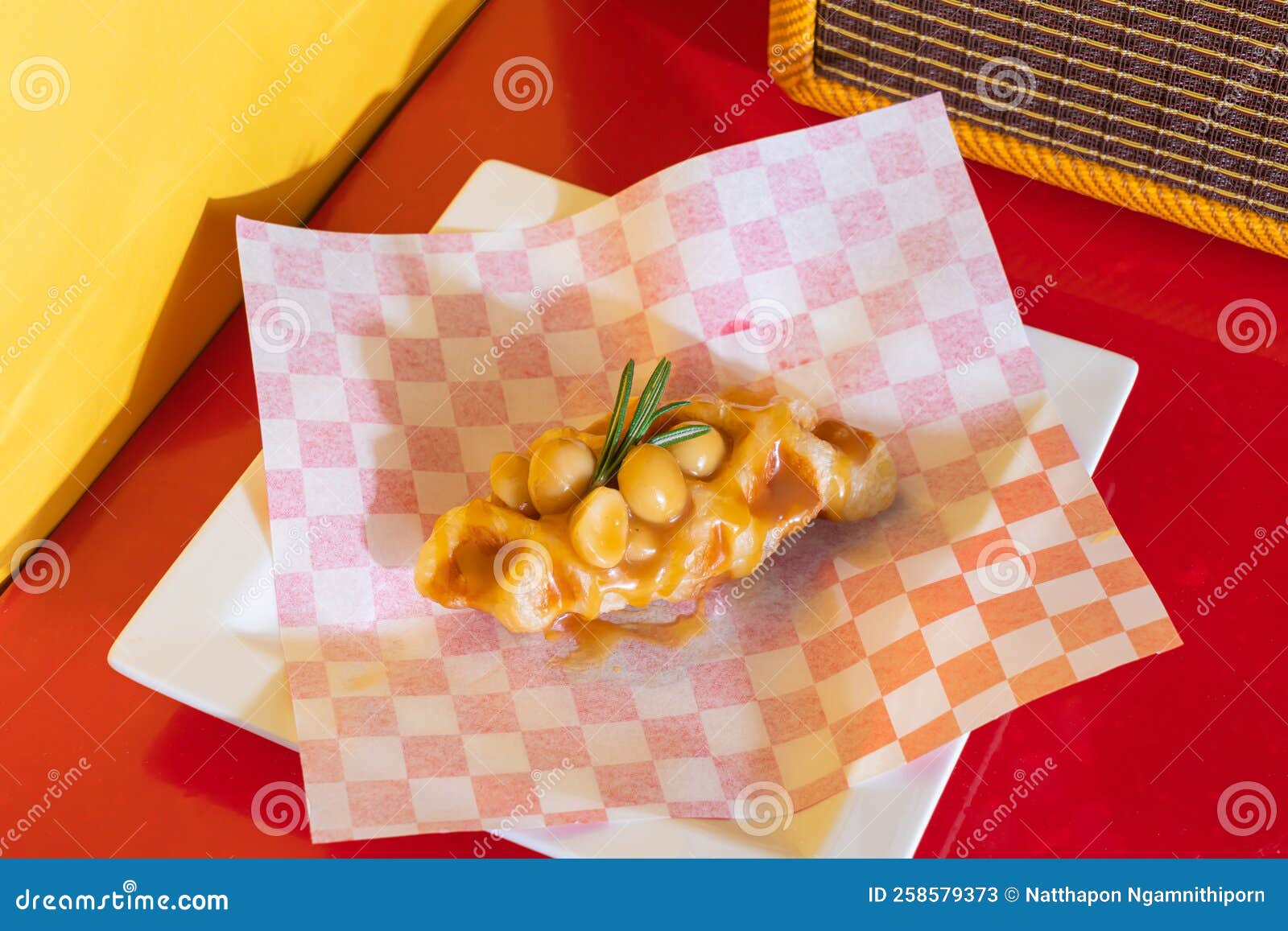 Caramel with Macadamia Nuts Croffle Stock Image - Image of fresh, food ...