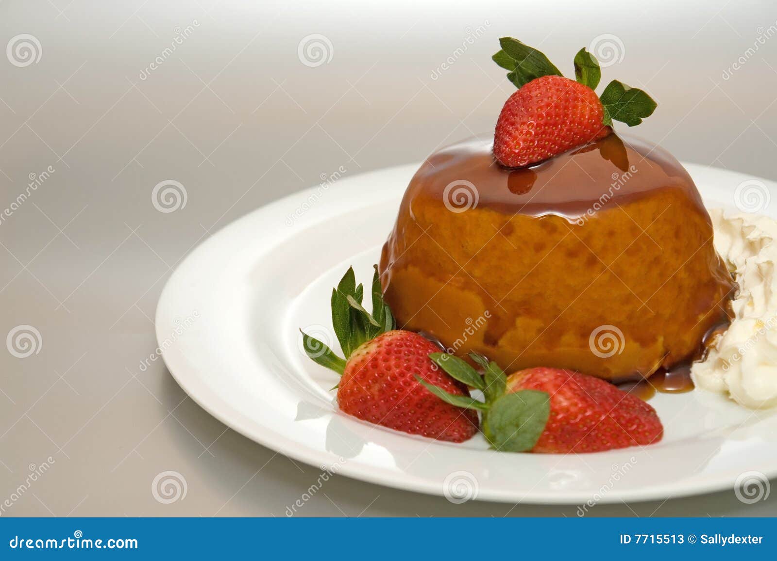 3,610 Caramel Sponge Stock Photos - Free & Royalty-Free Stock Photos ...