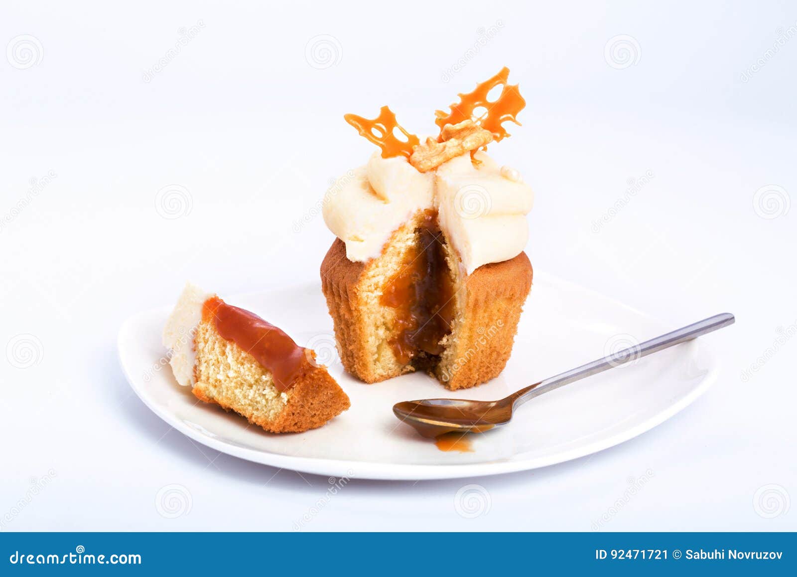 5,696 Cupcake Cut Stock Photos - Free & Royalty-Free Stock Photos from ...