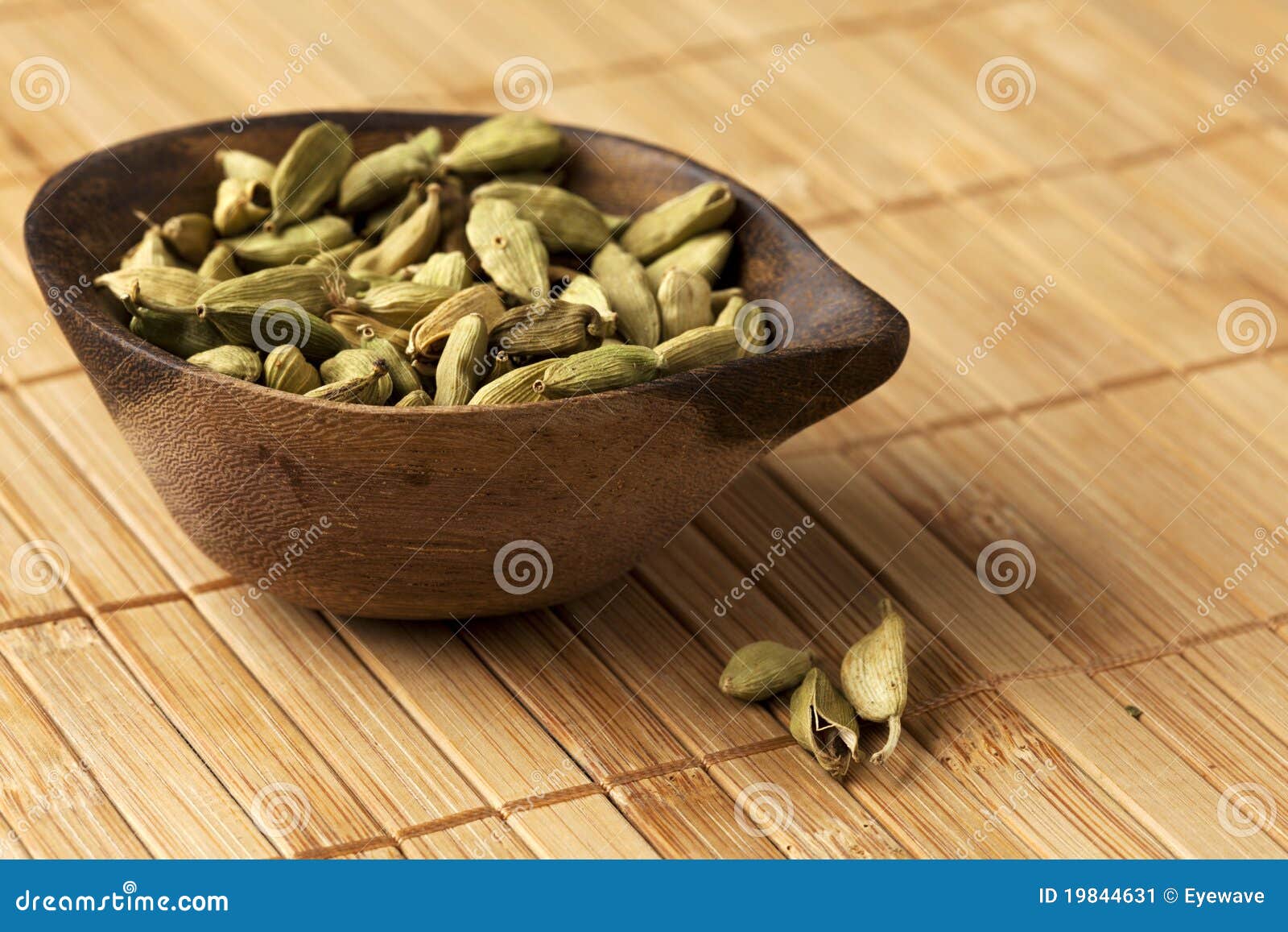 Cardamom pods stock image. Image of seed, bowl, cardamom - 19844631