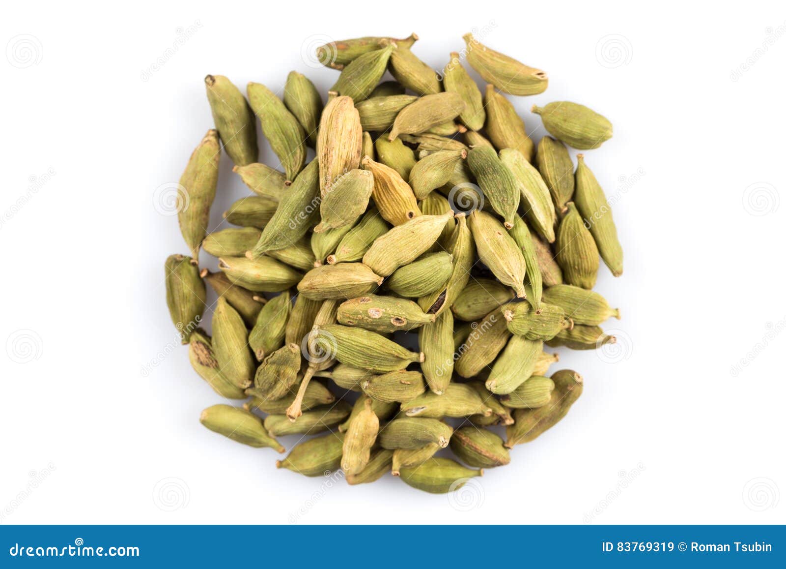 Cardamom Pods Isolated on White Stock Image - Image of green, cooking ...