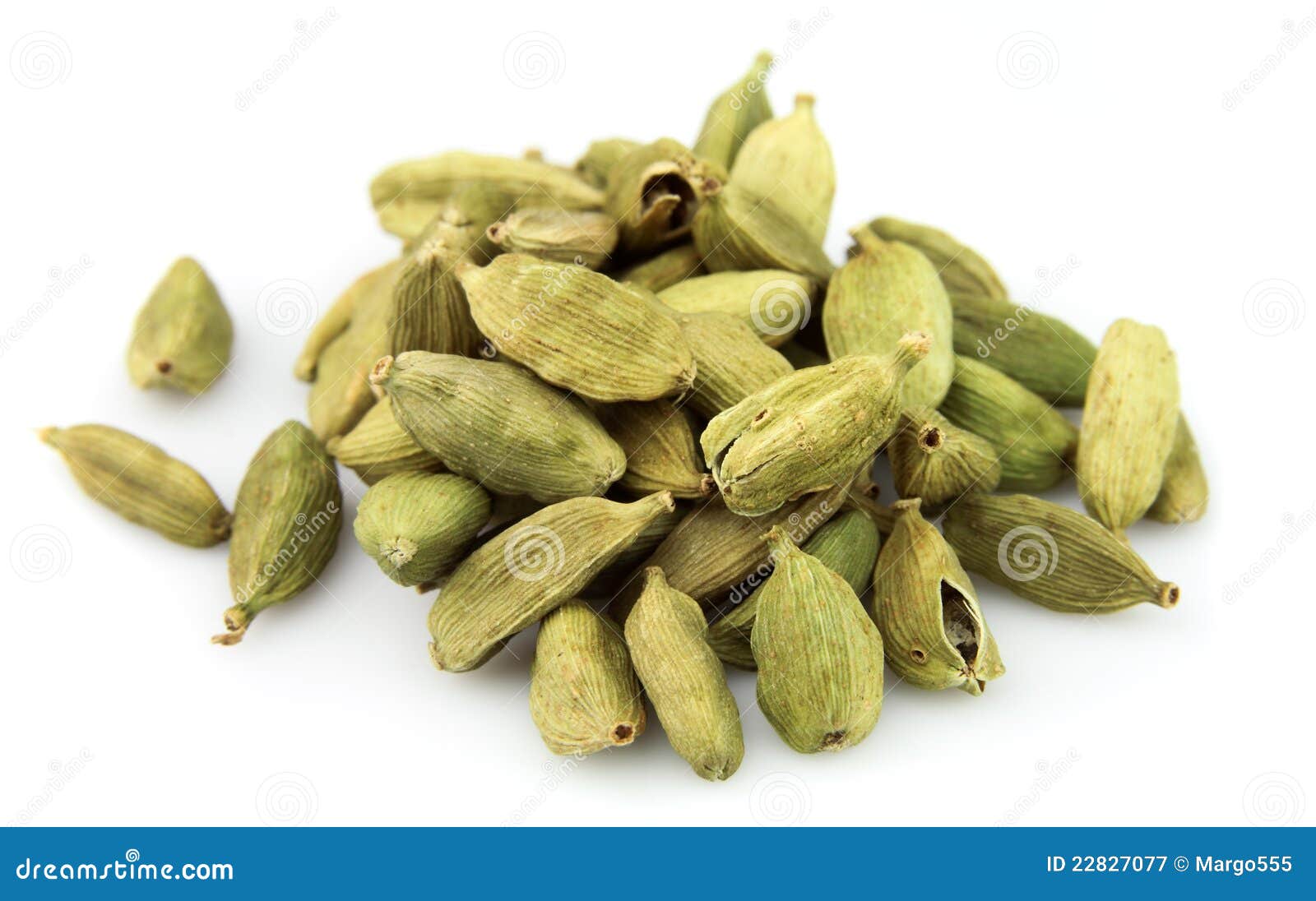 Cardamomo verde imagen de archivo. Imagen de entero, verde - 22827077