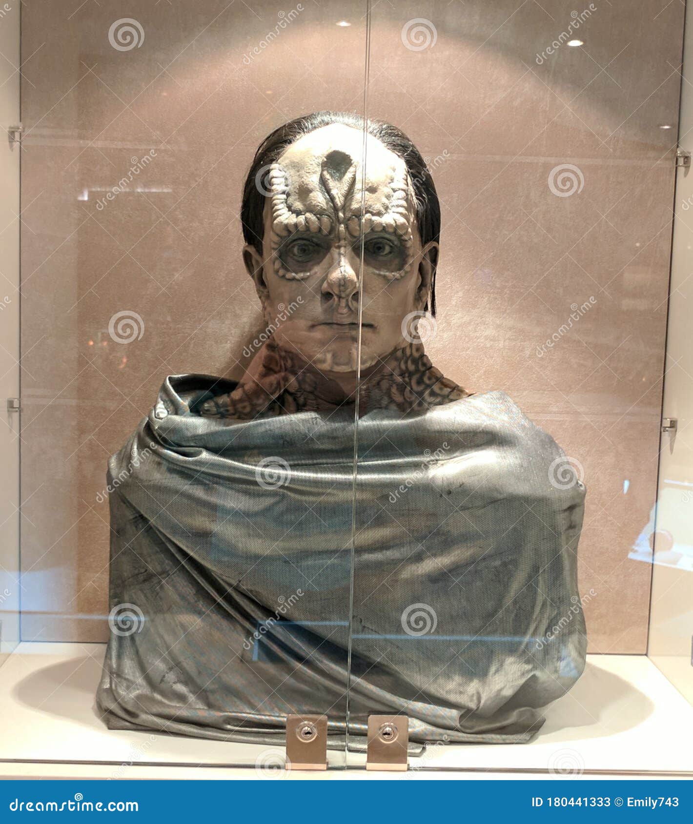 Cardassian from Star Trek Deep Space Nine on Star Trek: the Cruise III ... Cardassian from Star Trek Deep Space Nine on Star Trek: the Cruise III ...
