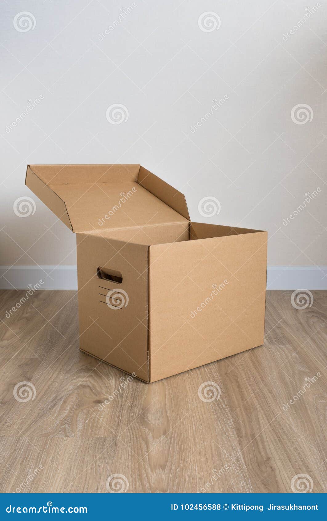 Cardboard box with lid stock photo. Image of case, warehouse - 102456588
