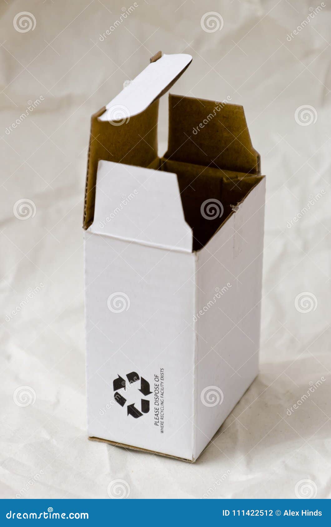 Cardboard Box with Recycling Symbol Stock Photo - Image of side, recyle ...