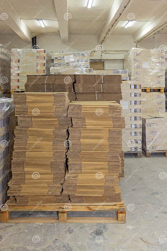 Cardboard Boxes Pallet stock image. Image of pack, package - 260051919